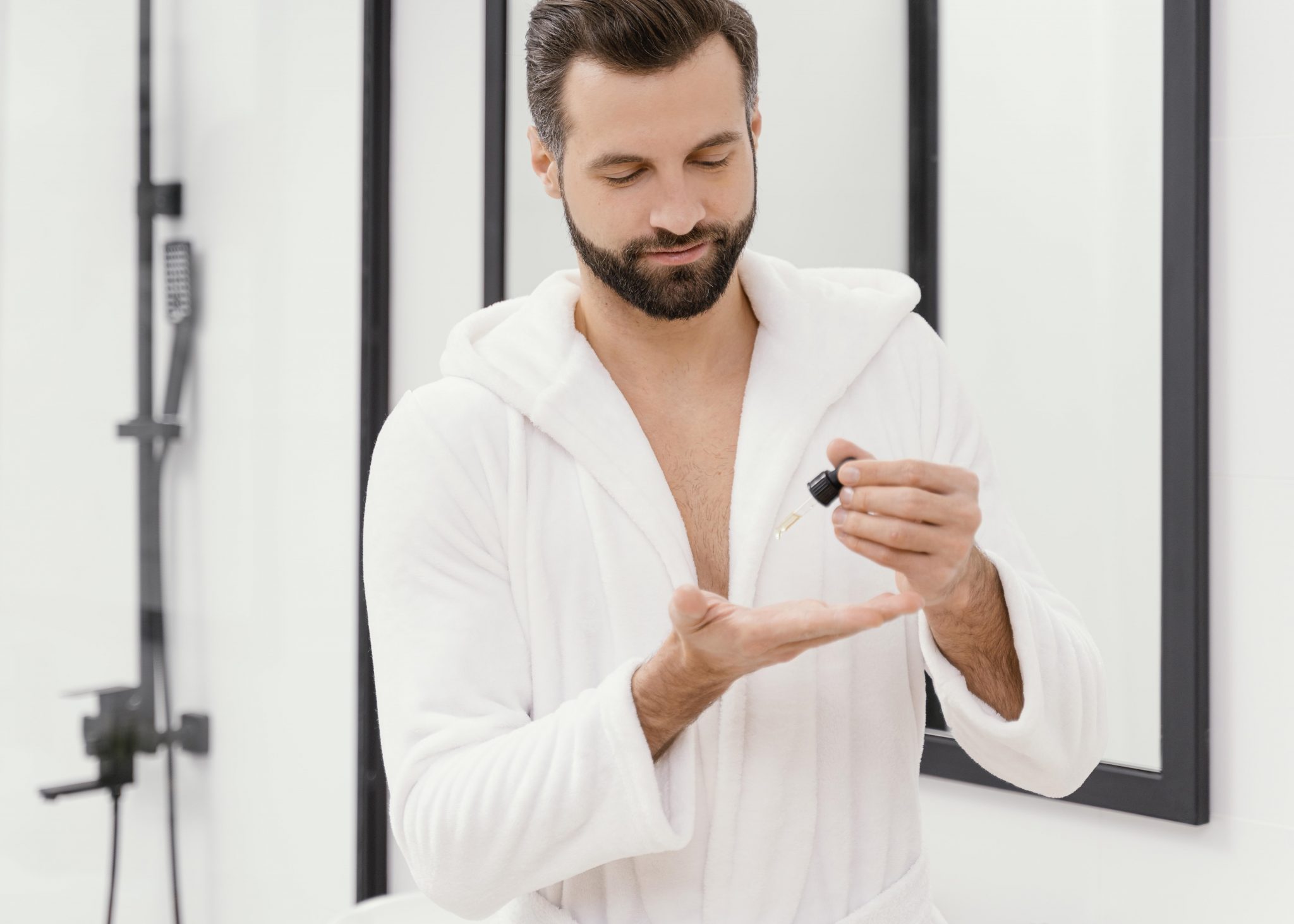 O que a testosterona tem a ver com a queda de cabelo? - MyCapil ️